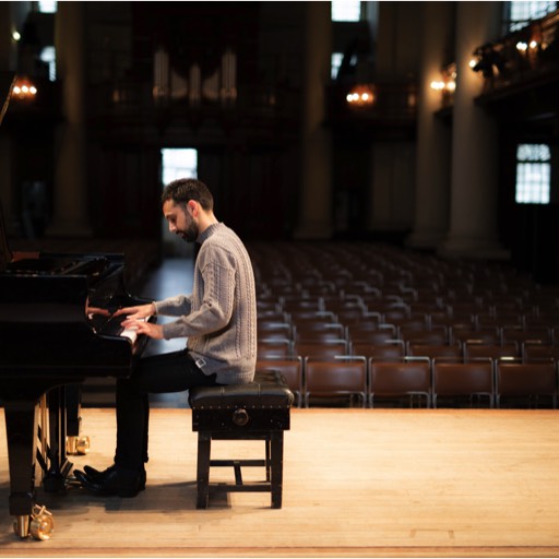 Alexander Soares Press